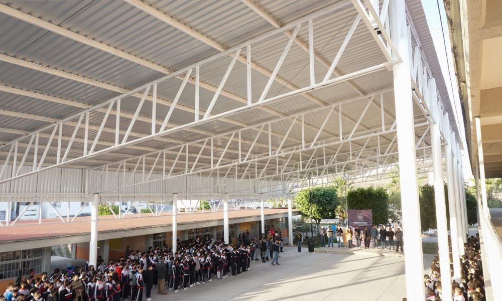 SE INAUGURA TECHUMBRE EN LA SECUNDARIA TÉCNICA 140 – .:: Info Metrópoli